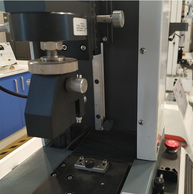 ASTM D903 90D Peel Strength Tester For Die Cutting